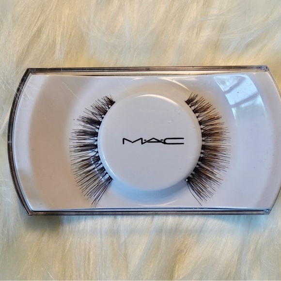 MAC Cosmetics | Makeup | Mac 36 Dreamgirl Lash | Poshmark